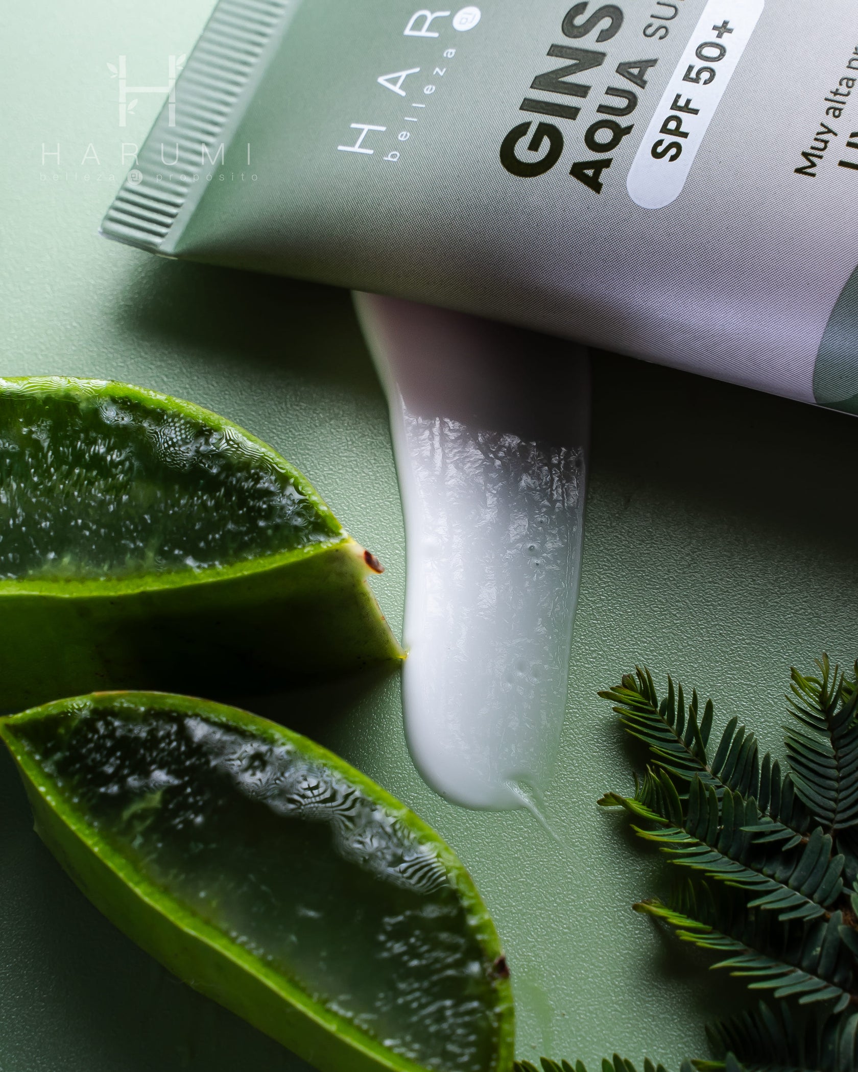 Protector solar facial en gel de Harumi con Ginseng - Harumi Ginseng ...