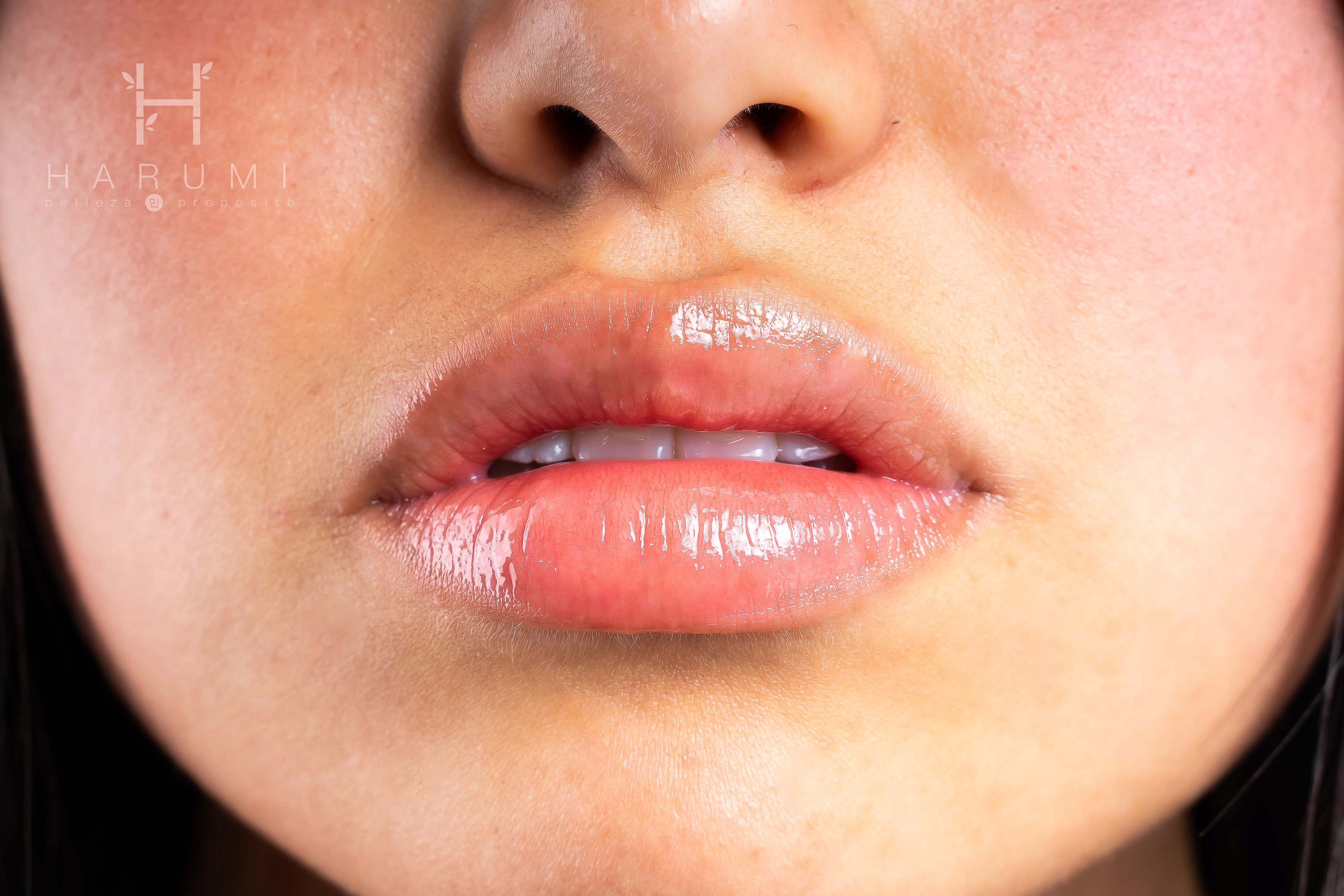 Tratamiento para los labios de Eyenlip con Miel - Eyenlip Honey Luster ...