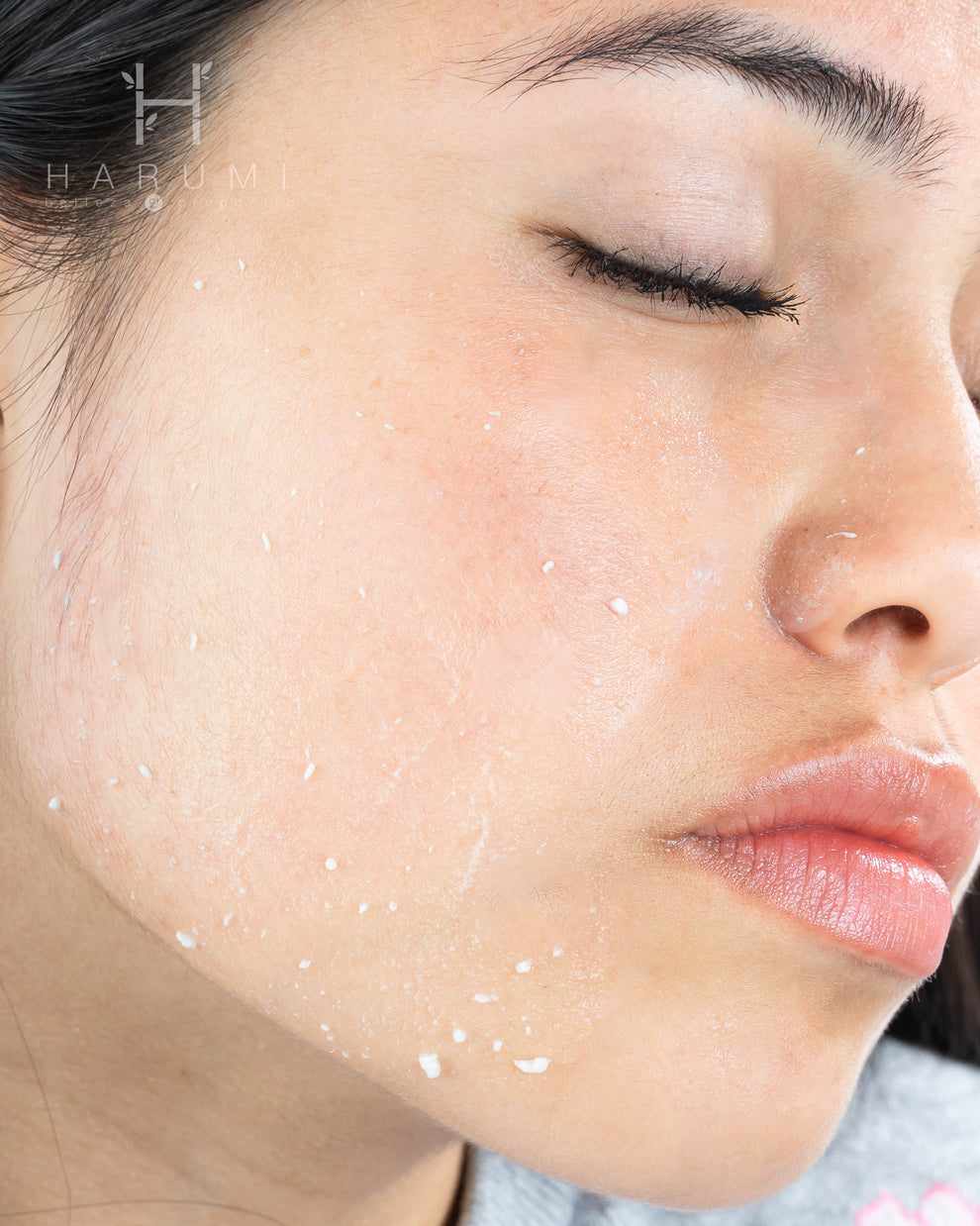 Exfoliante físico facial de FarmStay con Coco - Farmstay Real Coconut Deep Clear Peeling Gel ...